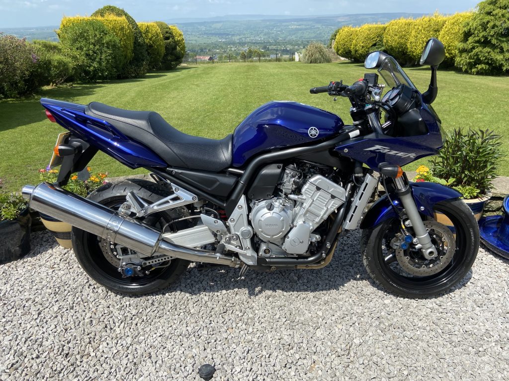 03 - 53 YAMAHA FZS1000 FAZER - 1 OWNER - FYSH - LOW MILES - Woodvale Motorcycles Limited